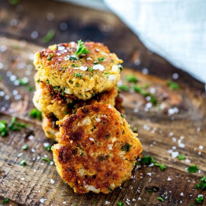 30-Minute Quinoa Patties - Vegan Option - Wendy Polisi