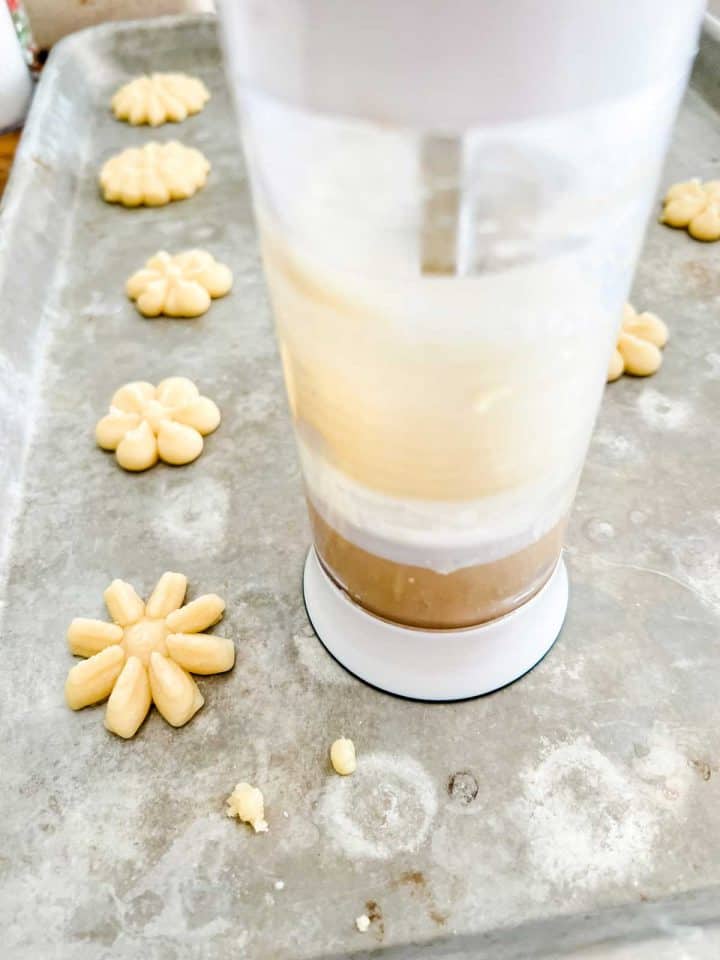 Spritz Cookies with Strawberry Jam - Wendy Polisi